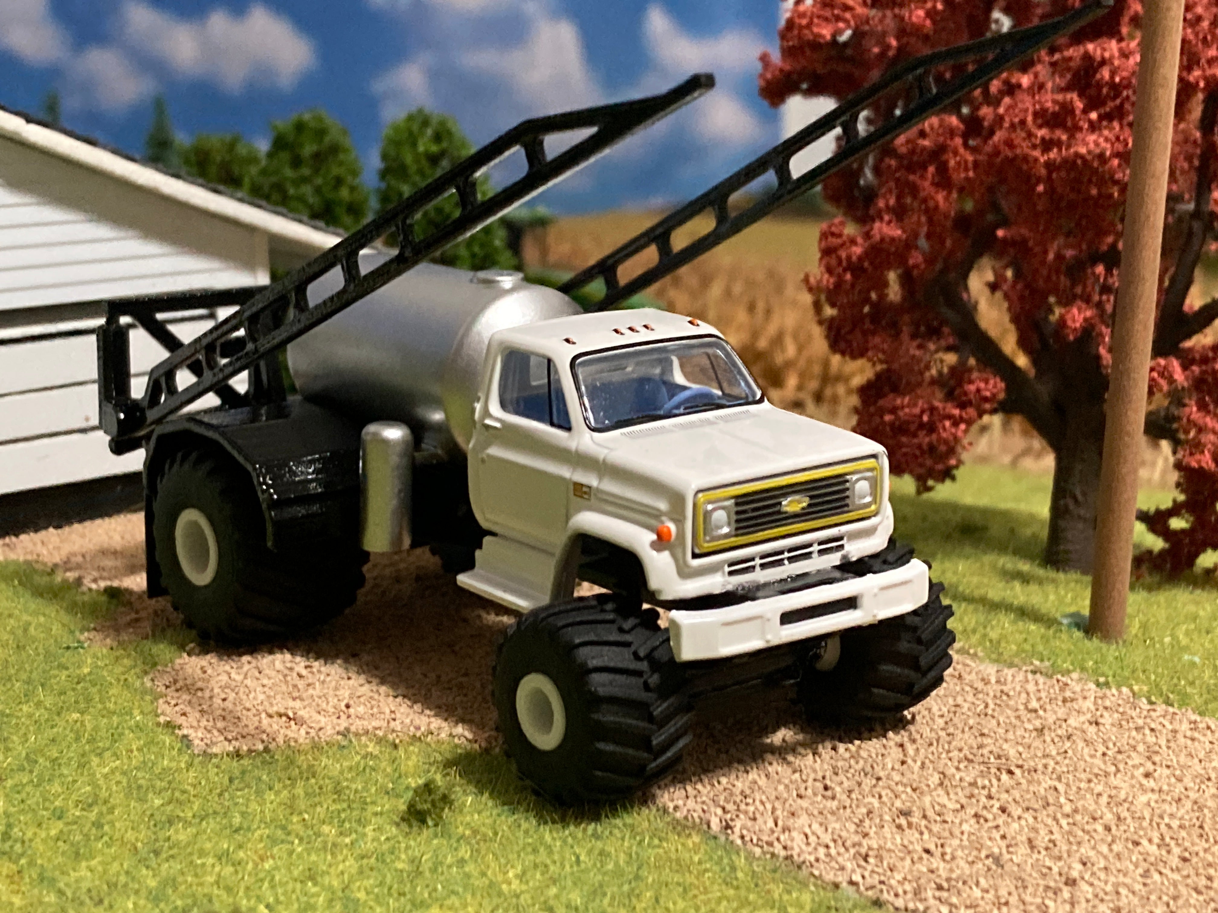 1/64 Chevy C60 Floater Sprayer Truck – 2 Scale Fabrications