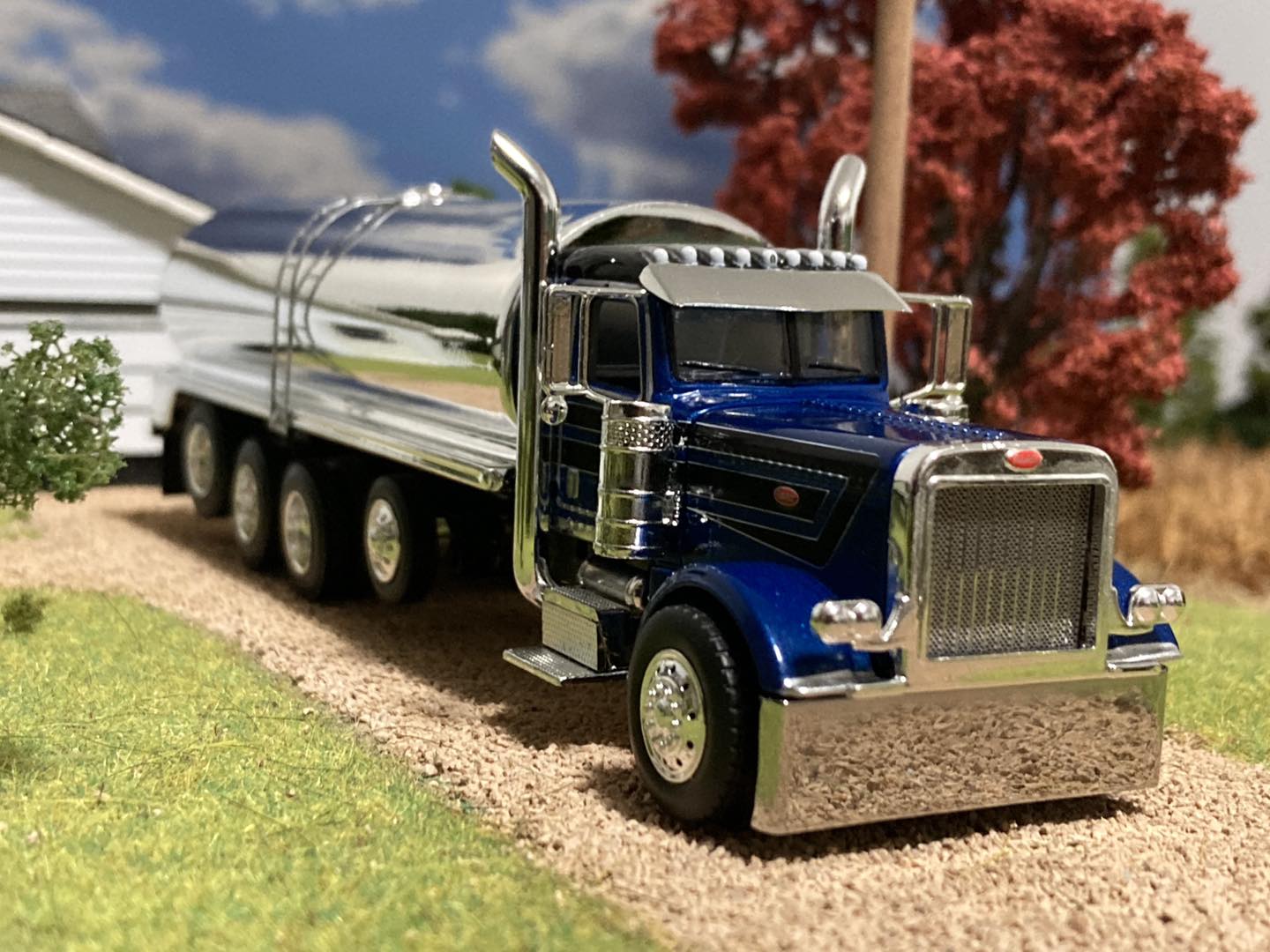 Custom Built Farm Toys 1 64 Scale AccuScale Farm Toys