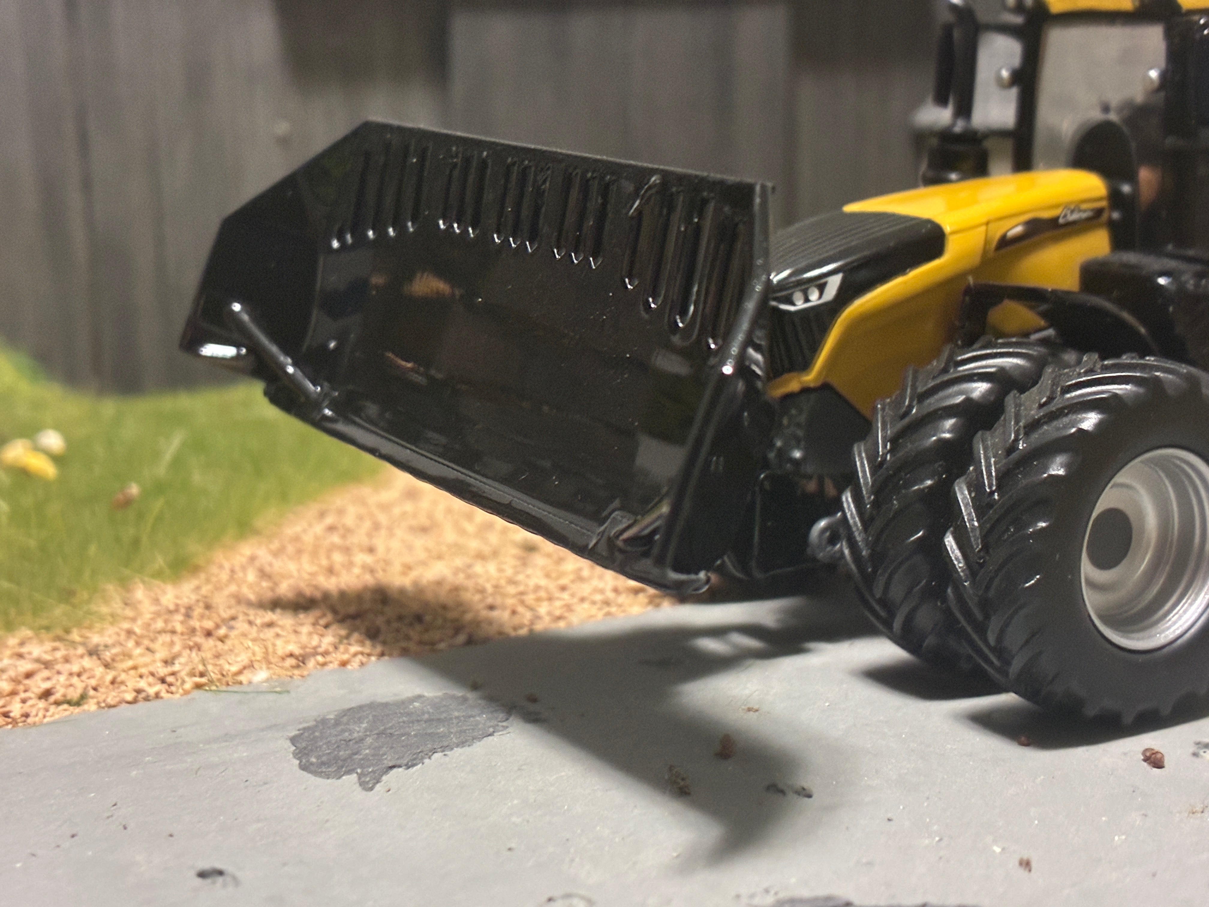 1/64 16’ Pivoting Silage Blade Straight Frame Tractors – 2 Scale ...
