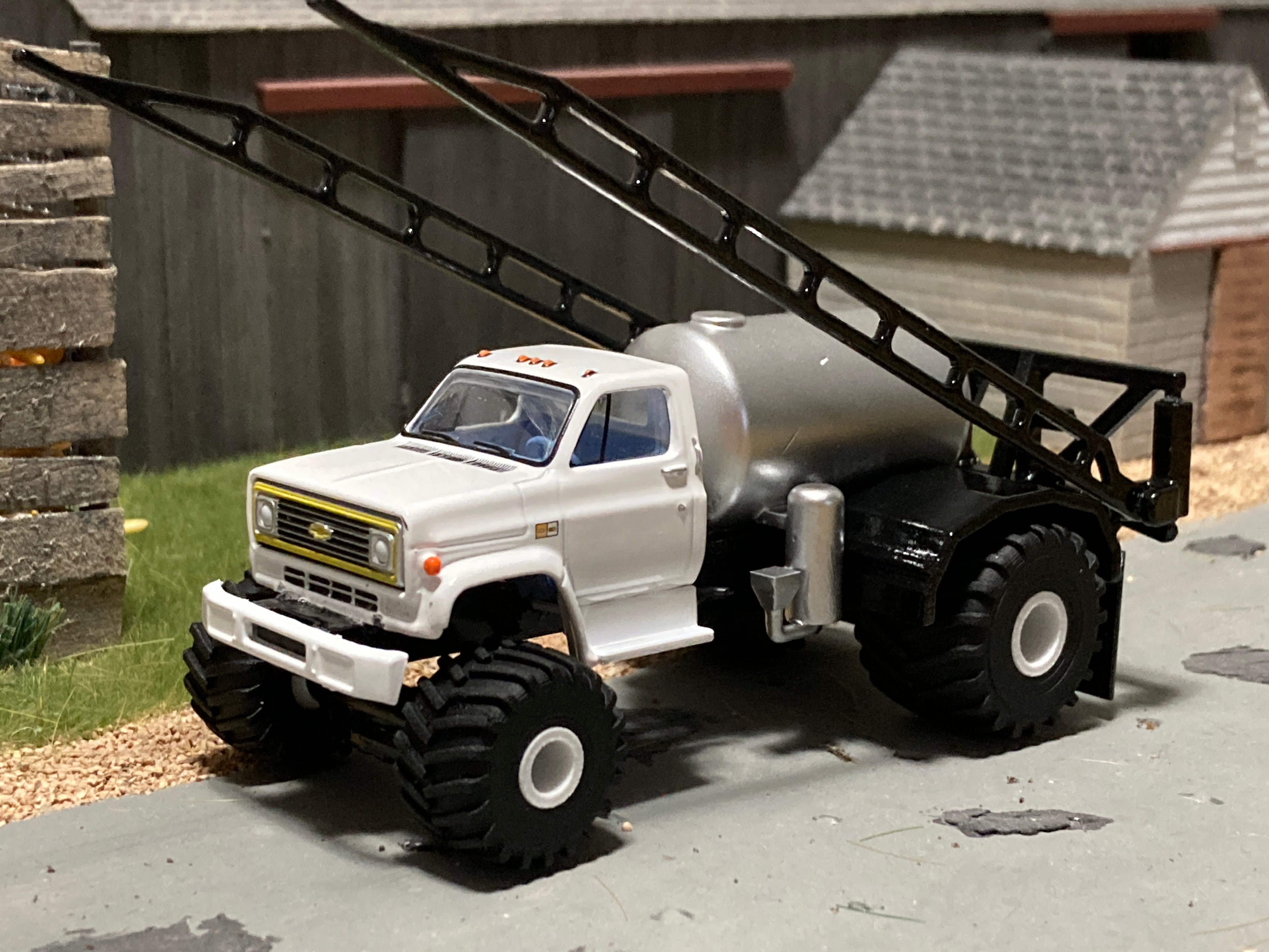 1/64 Chevy C60 Floater Sprayer Truck – 2 Scale Fabrications