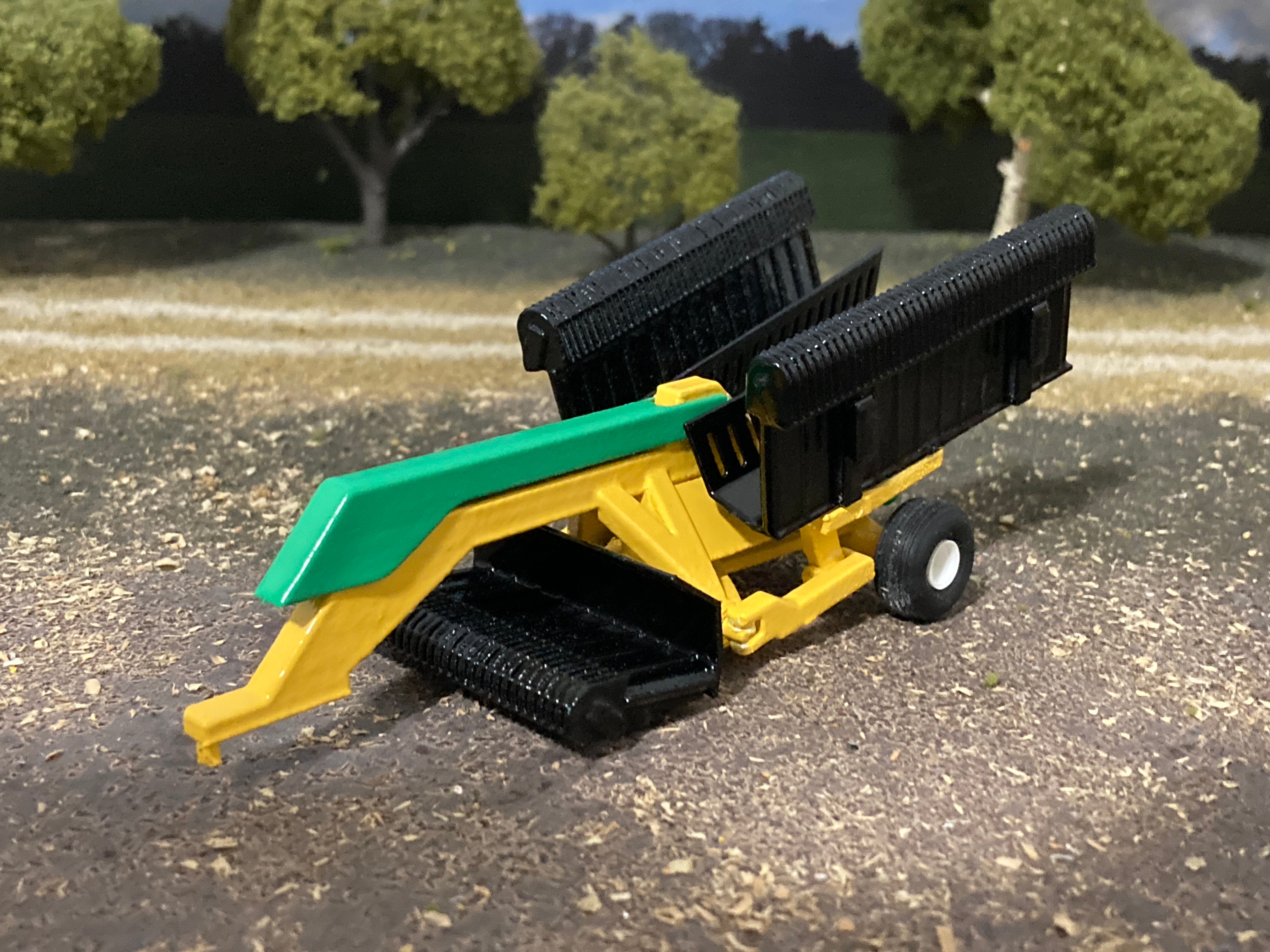 1/64 Hay Merger 40ft Yellow Triple – 2 Scale Fabrications