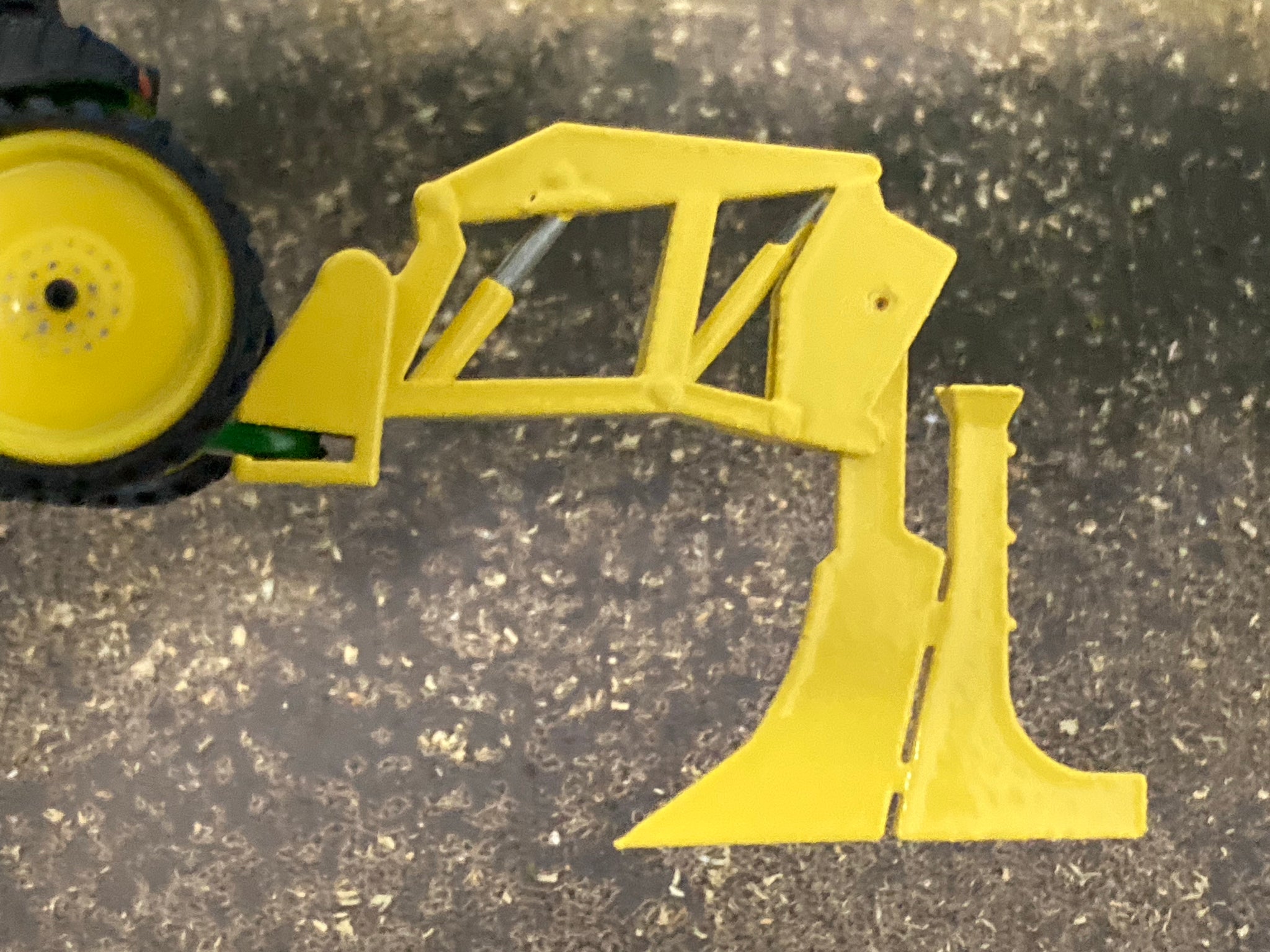 1/64 Tile Plow Set w/ Tile Roll and Stringer Cart (yellow) – 2 Scale ...