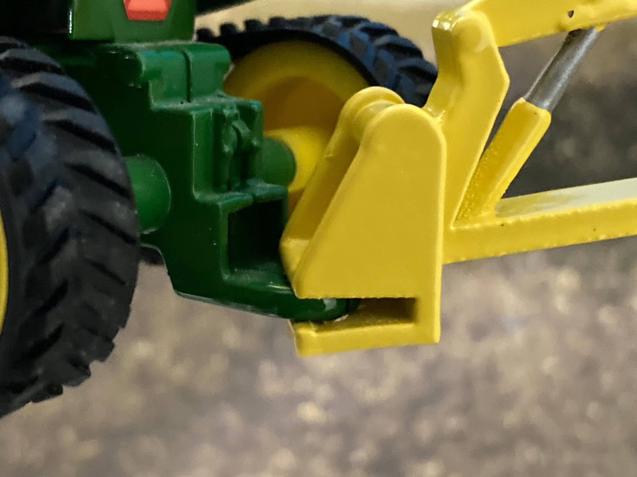 1/64 Tile Plow Set w/ Tile Roll and Stringer Cart (yellow) – 2 Scale ...