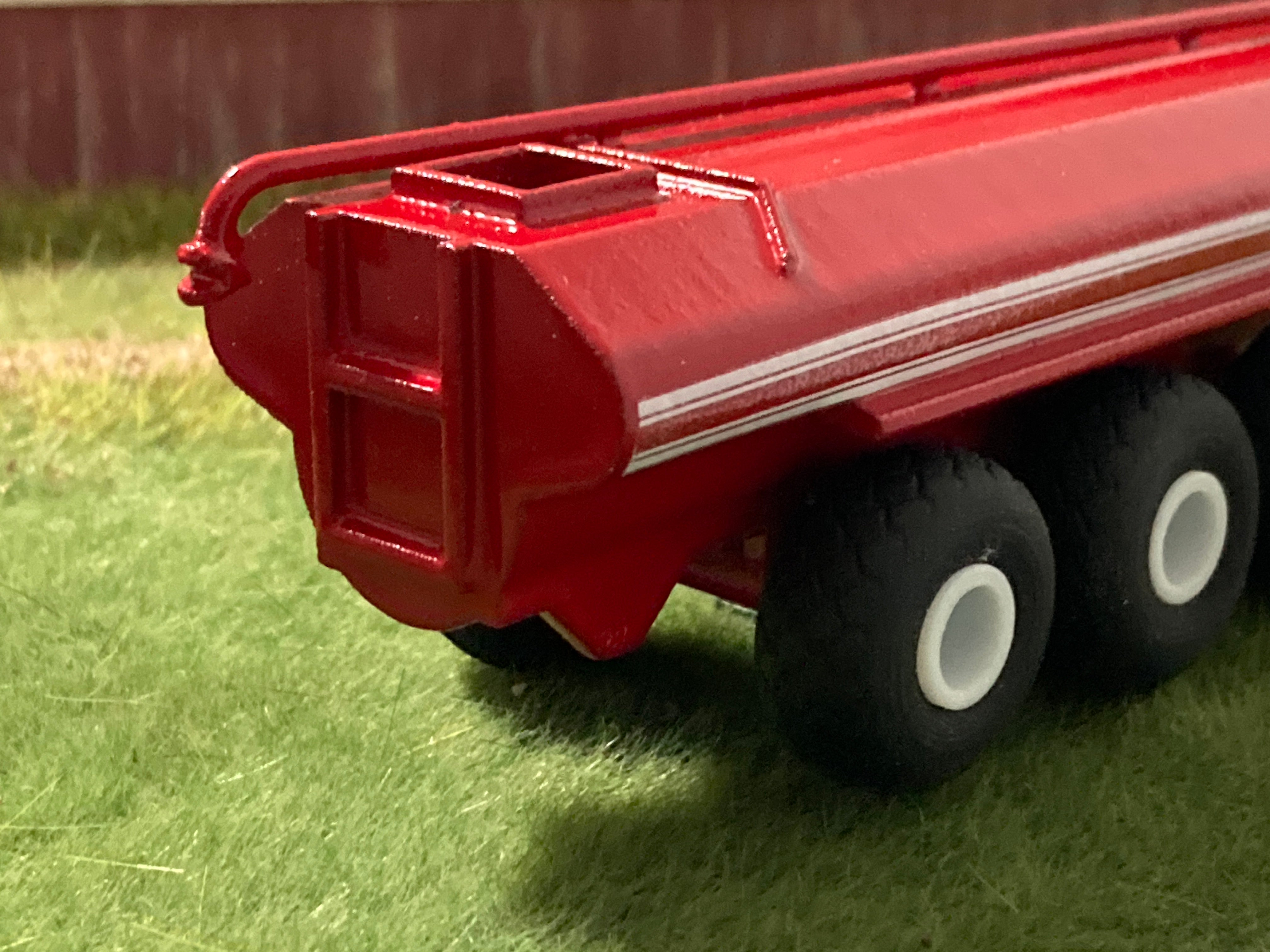 1/64 Waste Handler Manure Spreader 7,300 gallon Tri Axle – 2 Scale ...